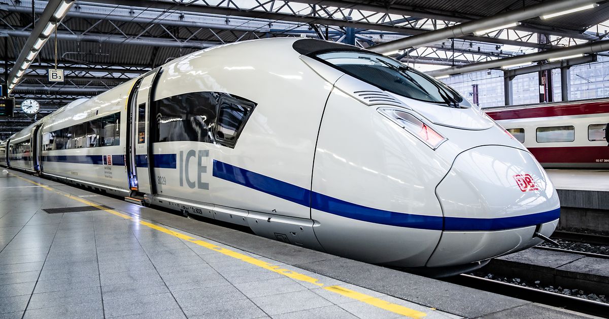 Neuer „Europa-ICE“ in Brüssel getauft
